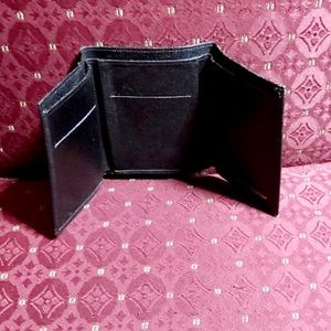 English Leather | Bags | Brand New Genuine English Leather Trifold ...